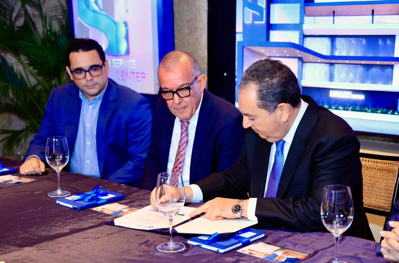 HS Medical Center integra al Dr. Sotelo, pionero en CR